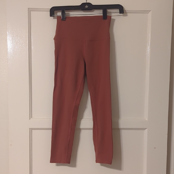 ALO Yoga | Pants & Jumpsuits | Alo Yoga Brownrust Leggings | Poshmark